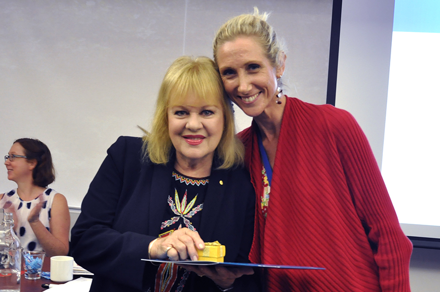 Tributes flow for ‘Little Pattie’ - MEAA
